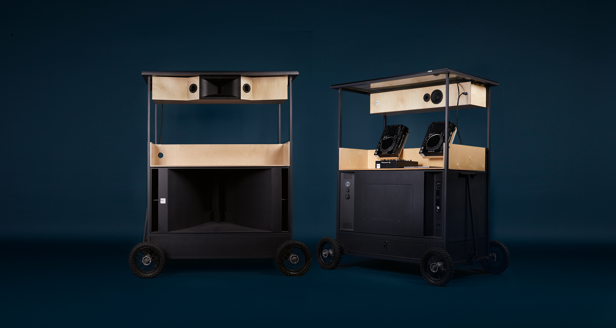 PikiP Booth – Autonomous Solar-Powered Audio Booth for Events - Pikip ...